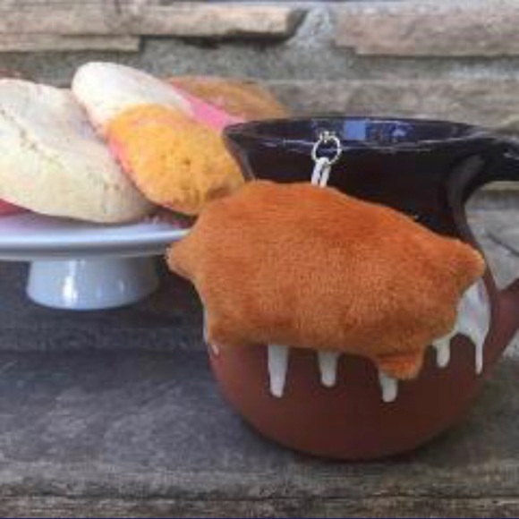 Cielito Lindo | Accessories | Mexican Pan Dulce Piggy Keychain | Poshmark